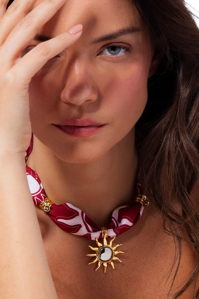 SOLAR NECKLACE - DOLCE TROPICALIA - MD – RPV International